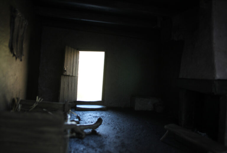 The Doctors – Doctor Schnabel's Plague Museum